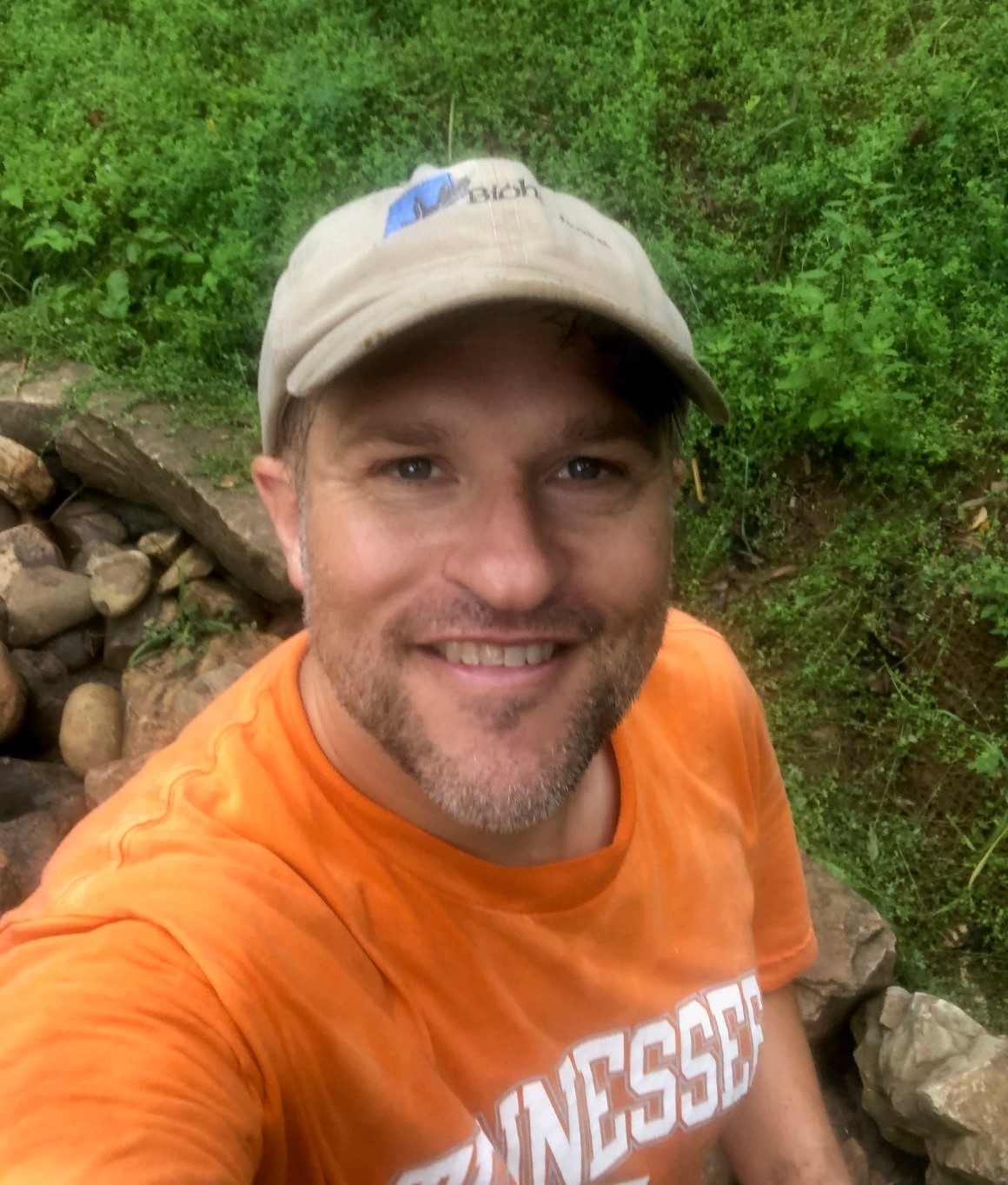 Contact | Hathaway Research Group